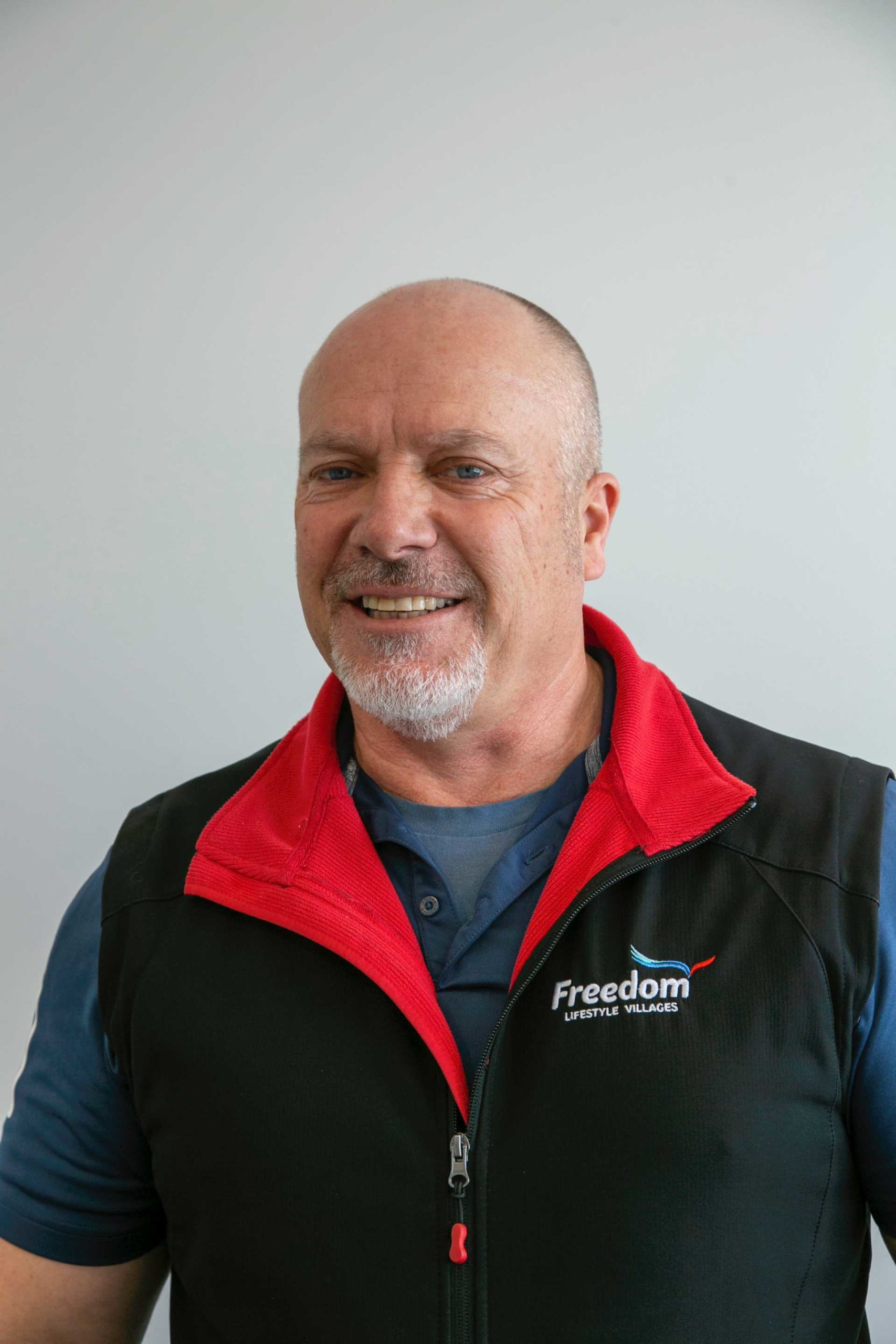 Meet the Team - Ravenswood